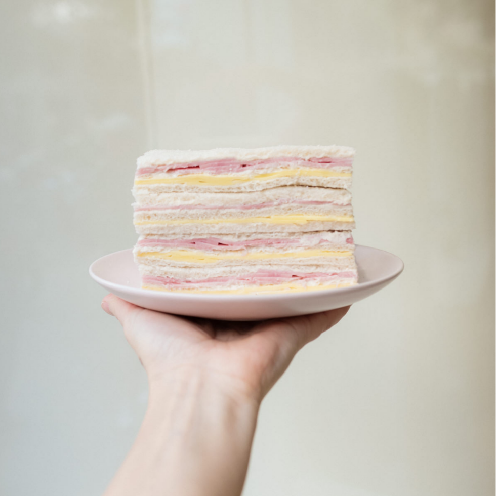 SÁNDWICH DE MIGA DE JAMÓN DULCE Y QUESO | La Capke